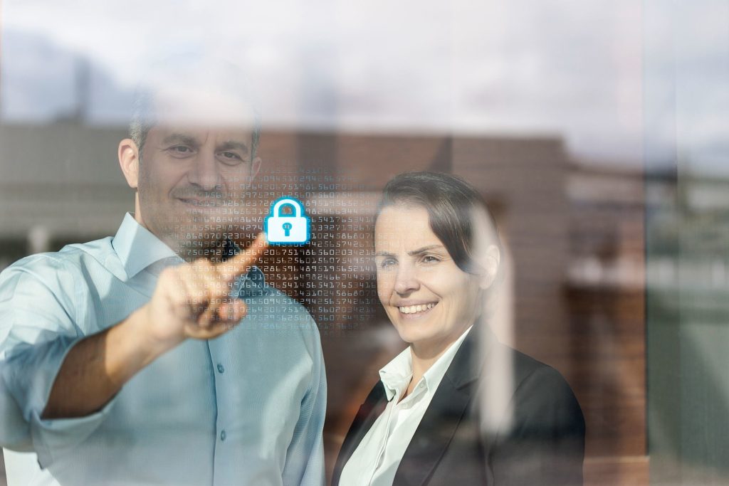 Qual a importância da LGPD no contexto das viagens corporativas? - Tour ...